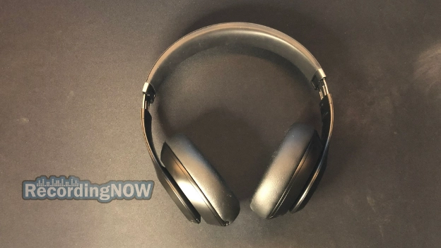 Beats Studio Pro Review: WORTH IT in 2024?